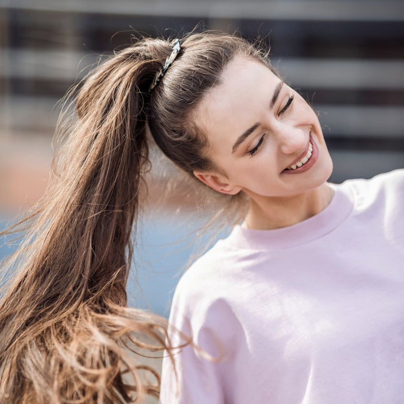 Hair Tutorial: How to Use Hair Combs | Buy Hair Combs | Tegen Accessories